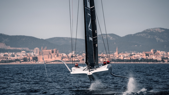 Penny Clark visits Palma to take a look at AC40 'Athena' - ATHENA PATHWAY